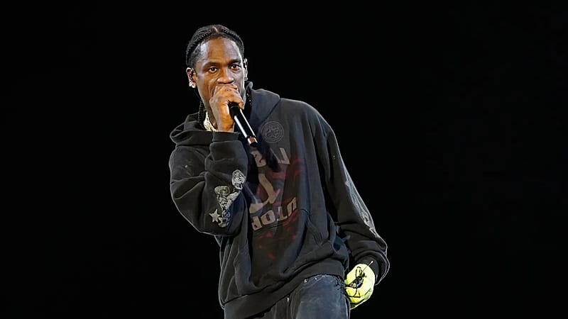 Travis Scott İstanbul konserine dublör mü gönderdi? Sahnede 20 dakika ...