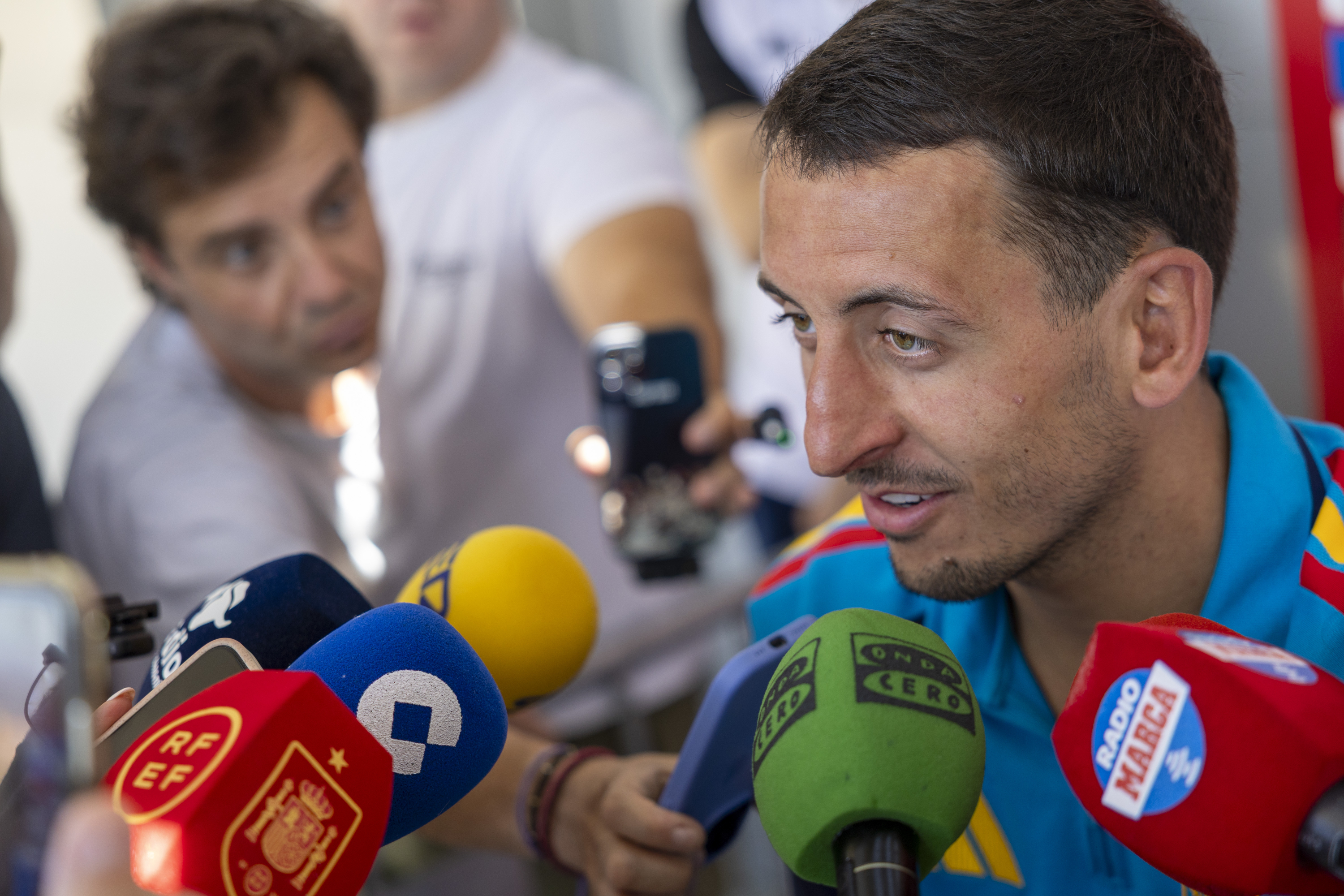 El mercado se cuela en la selección: Oyarzabal y Julián, Rodri y el ...