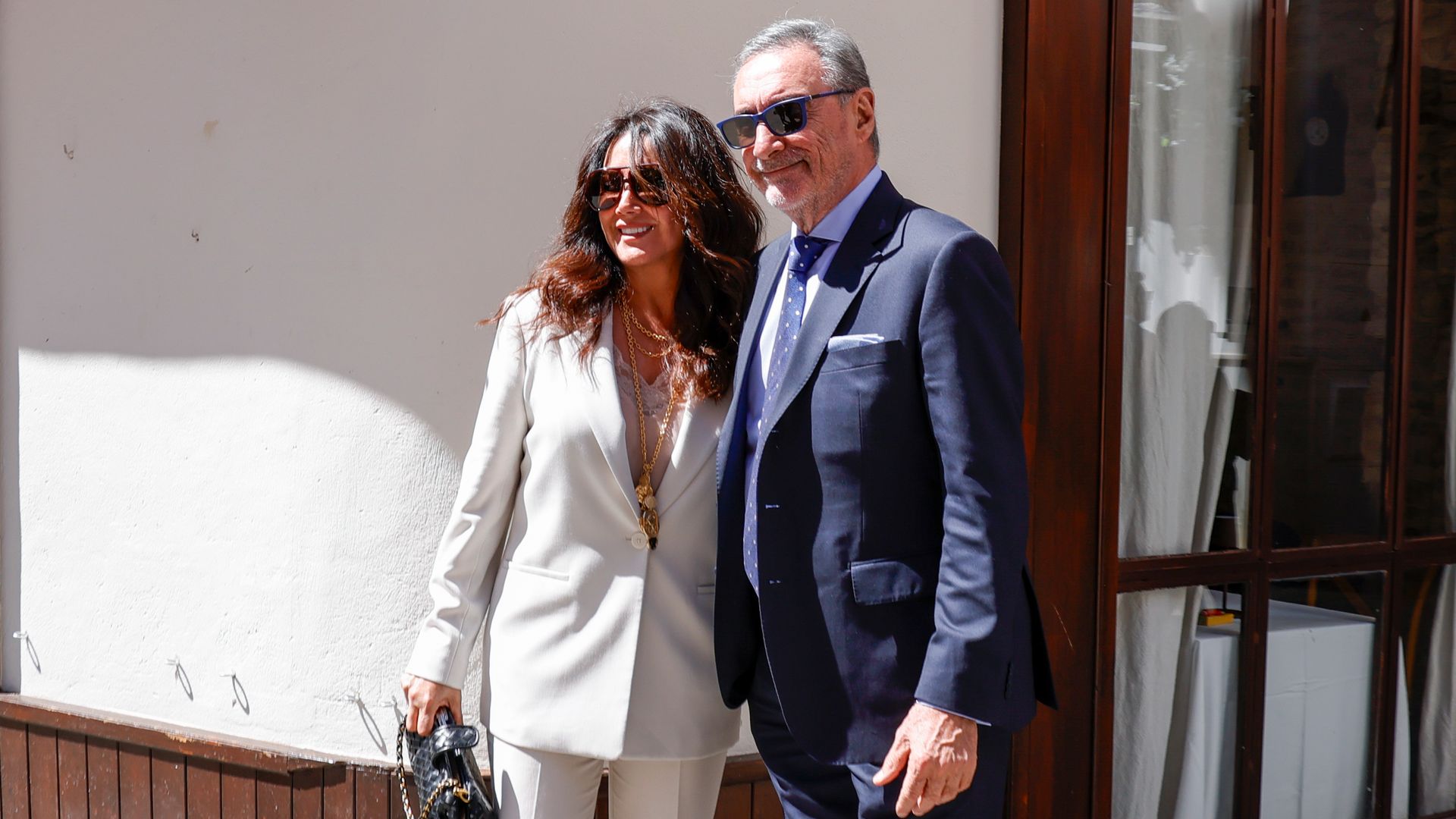 Pepa Gea, mujer de Carlos Herrera, muestra nuevas fotos con sus hijas ...