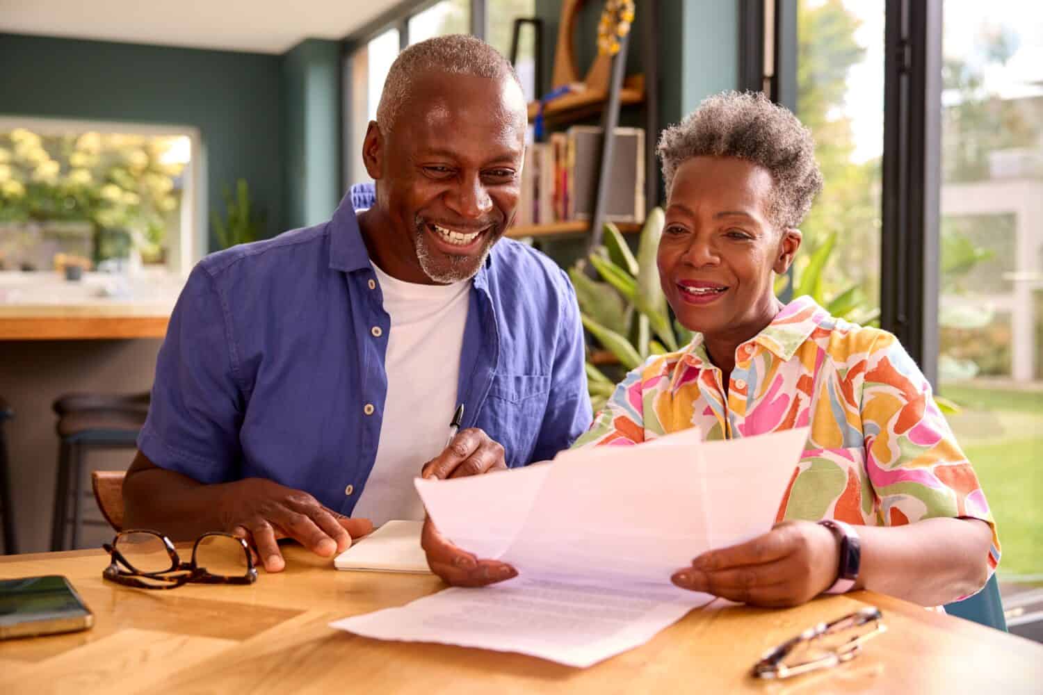 Three career decisions that separate a $5,181 Social Security check ...