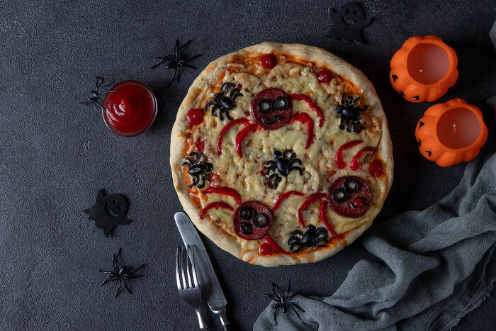 40 moments that got people banned from ever getting pizza again
