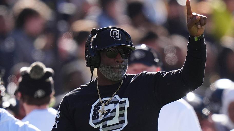 Colorado Buffaloes make recruiting move with elite pass rusher