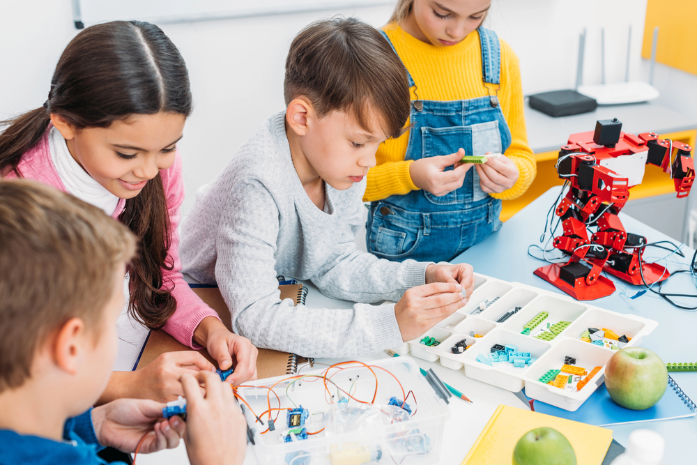 16 science kits that made kids feel like chemists