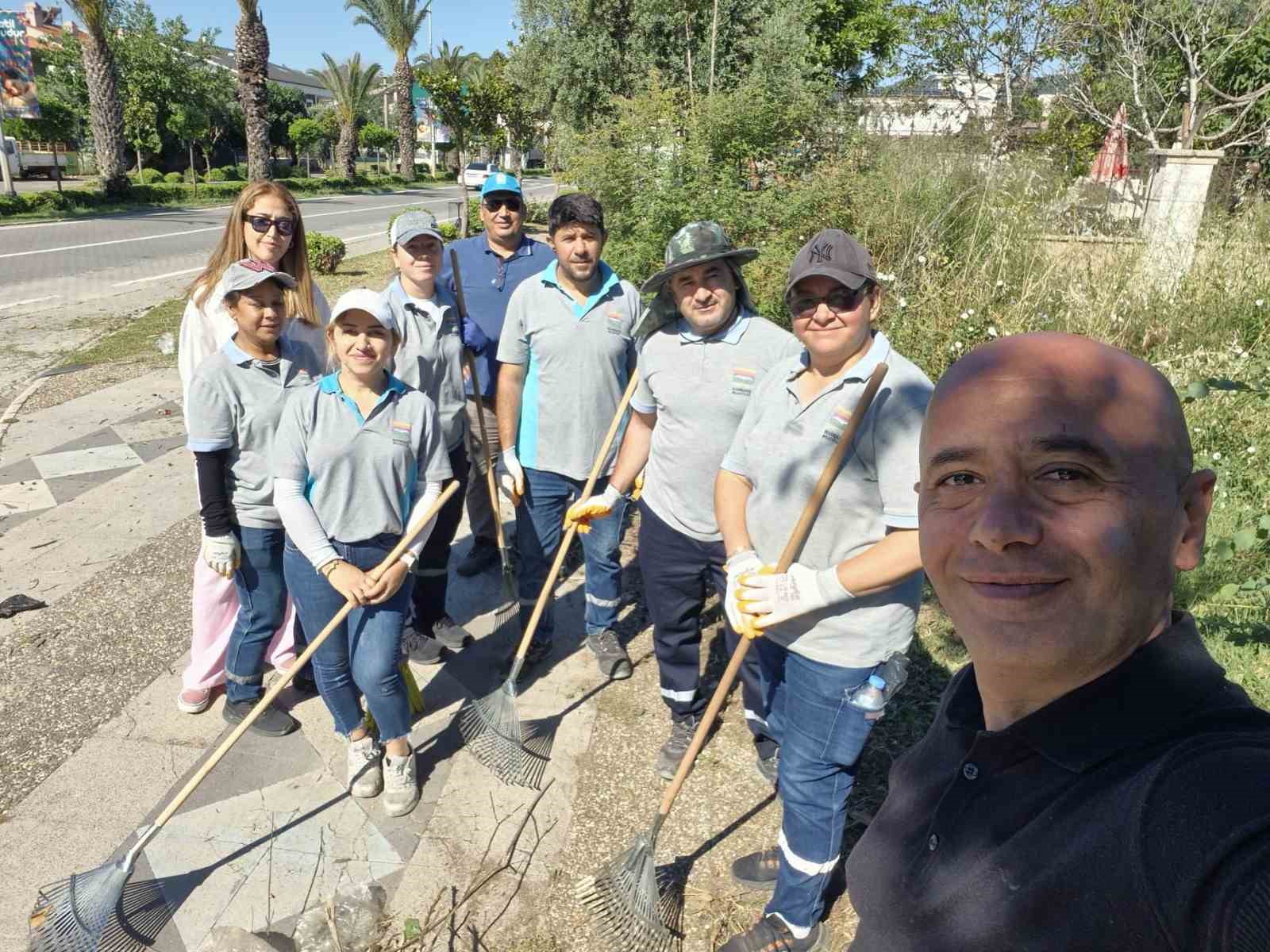 Marmaris’te 9 günde 3 bin 250 ton atık toplandı