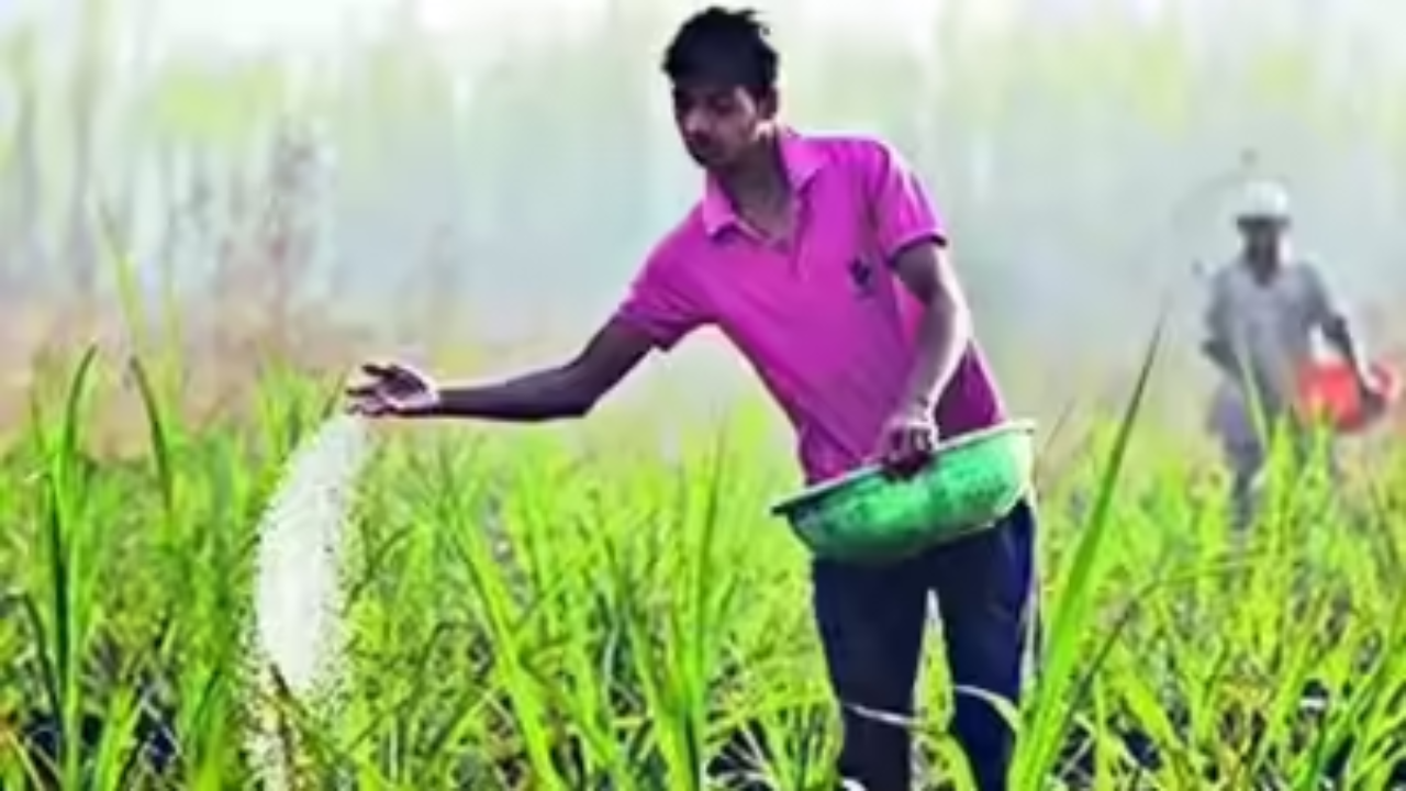 Centre floats second global tender for 70 lakh tonne urea despite surge ...