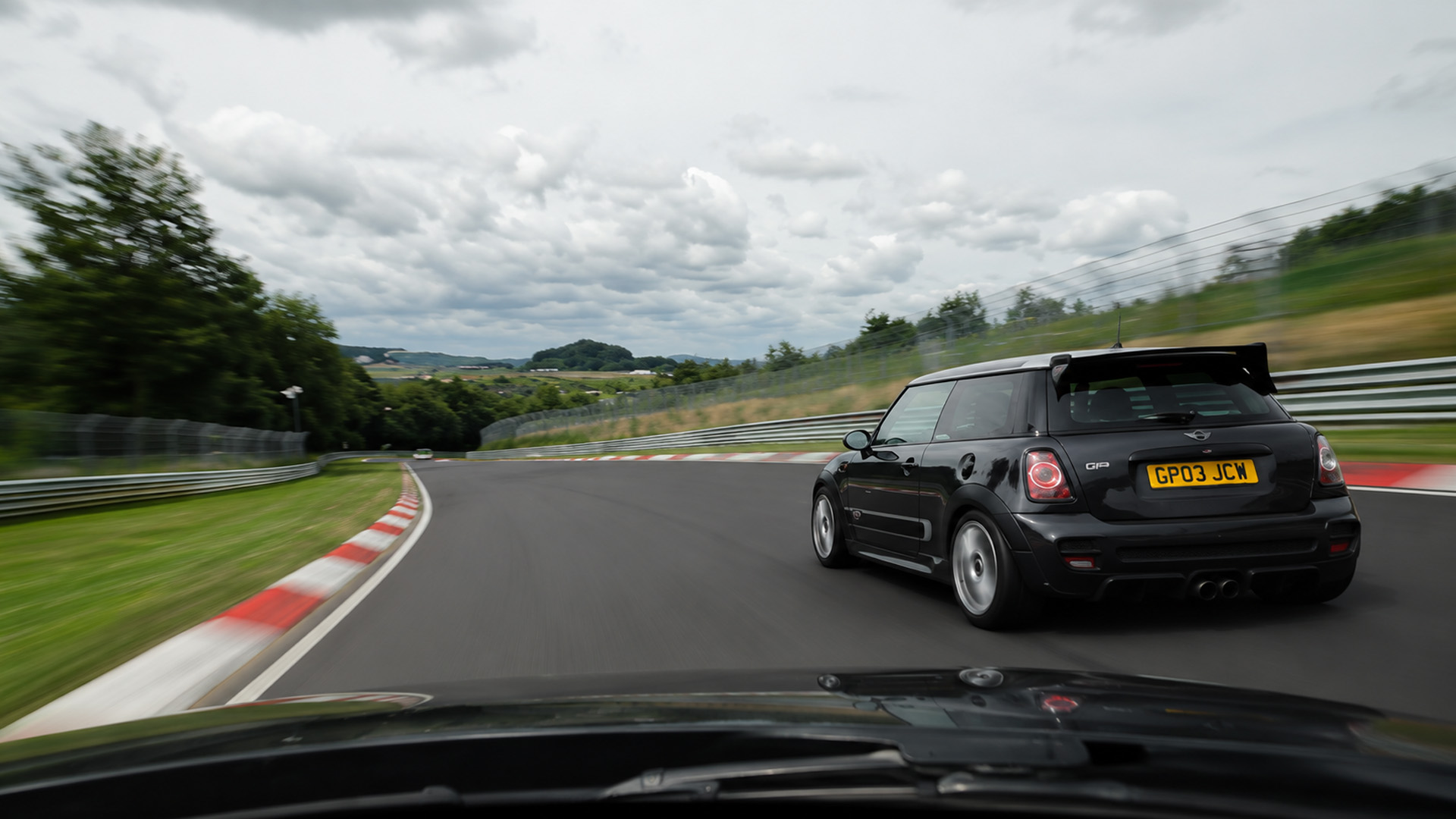 Inside Seat Cupra close call with Mini Cooper on track corner