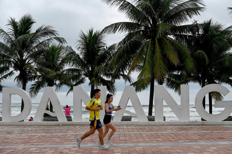 Vietnam detains Australian man who trashed Da Nang cafe in late-night ...