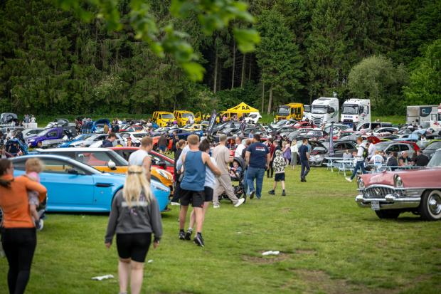 Hundreds of petrolheads turn out at Hardwick Hall Hotel for ...