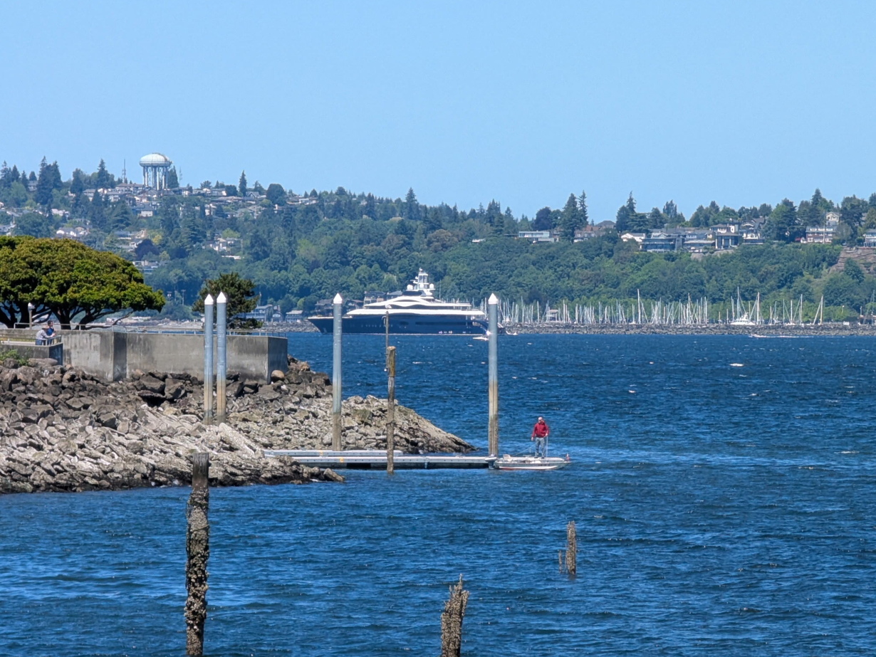 Zuckerberg’s yacht leaves Seattle’s Lake Union, anchors in Elliott Bay
