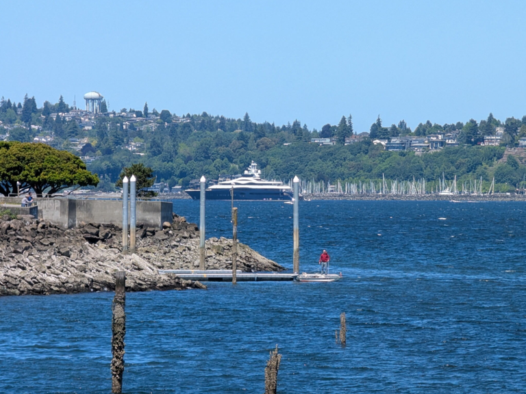 Zuckerberg’s yacht leaves Seattle’s Lake Union, anchors in Elliott Bay