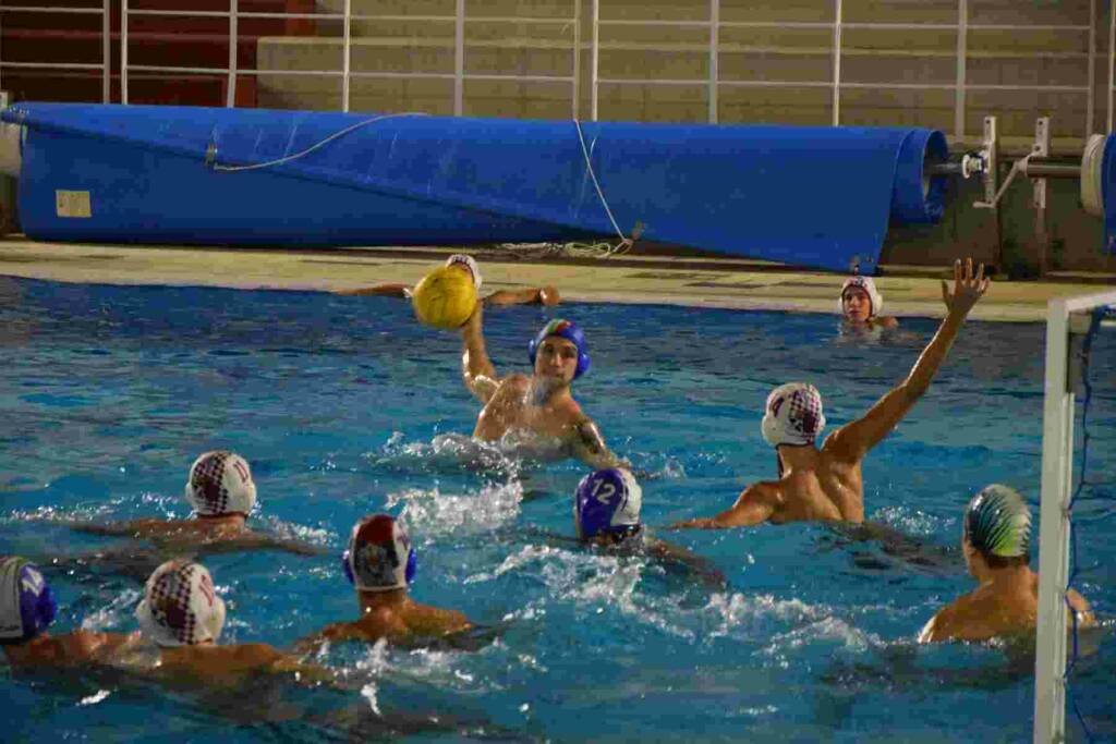Pallanuoto, Venere Azzurra beffata sul filo di lana
