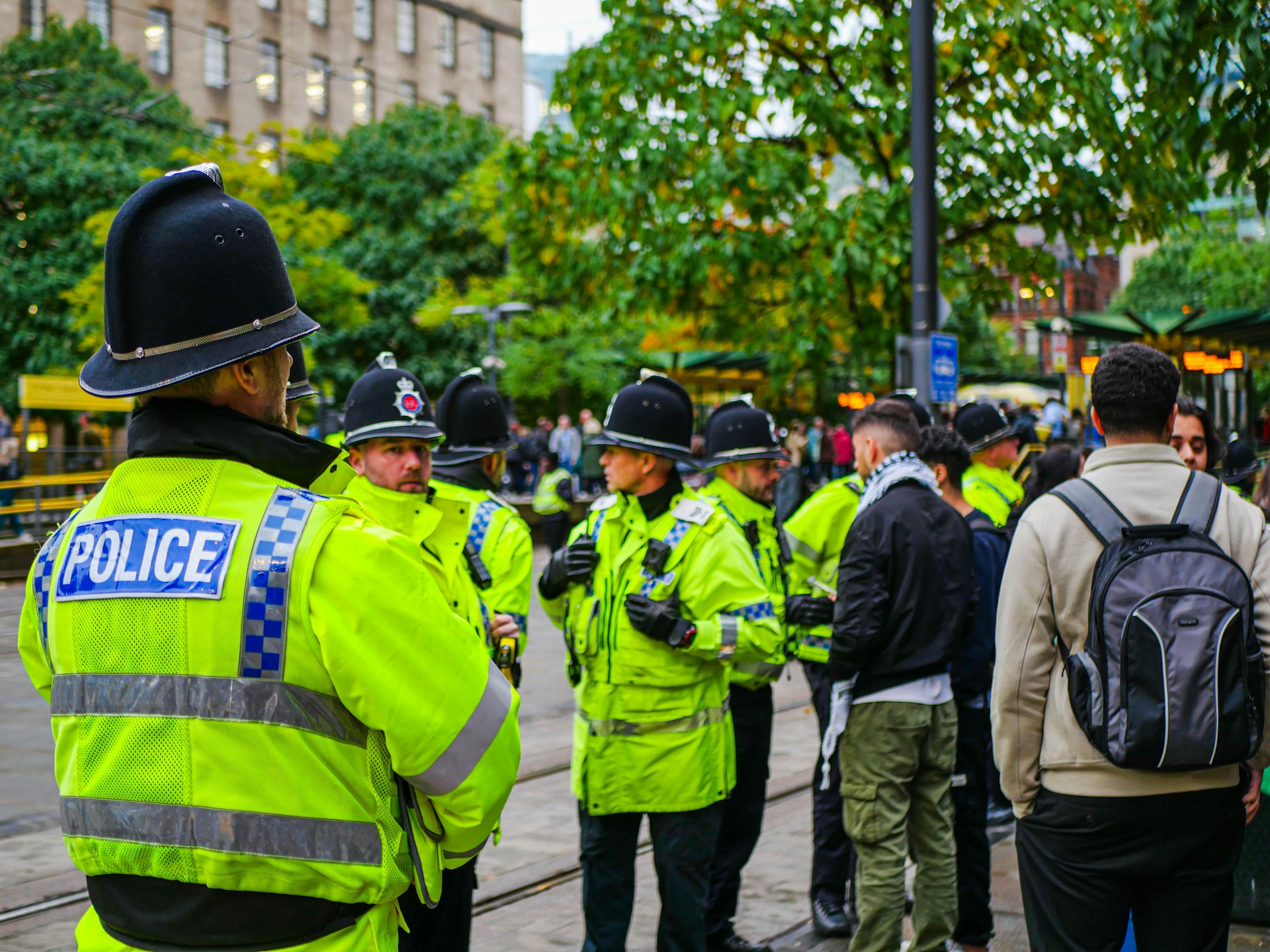 UK police can allegedly 'turn a blind eye' to certain crimes if cafe ...
