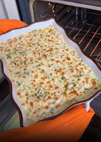 Creamy Italian chicken alfredo better than restaurant style at home