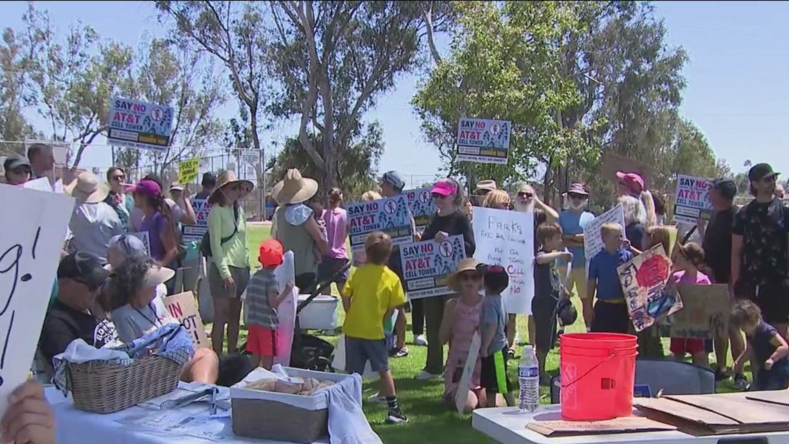 San Diego residents rally against proposed cell tower in park