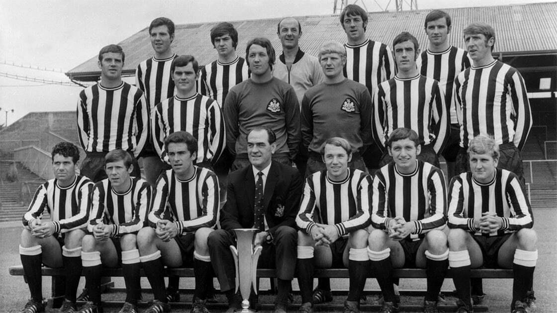 Public appeal to fund Wyn Davies stand
