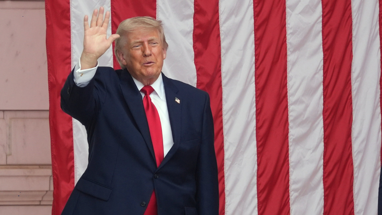 Donald Trump's health report: Doctors question missing details; White ...