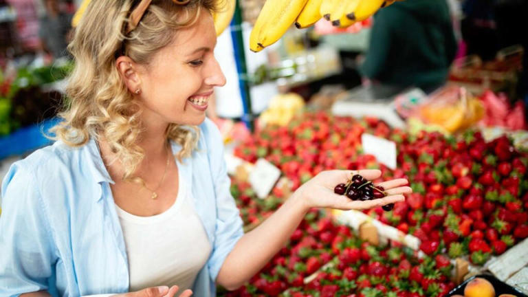 Farmers market season is here. These are the ingredients chefs say you ...
