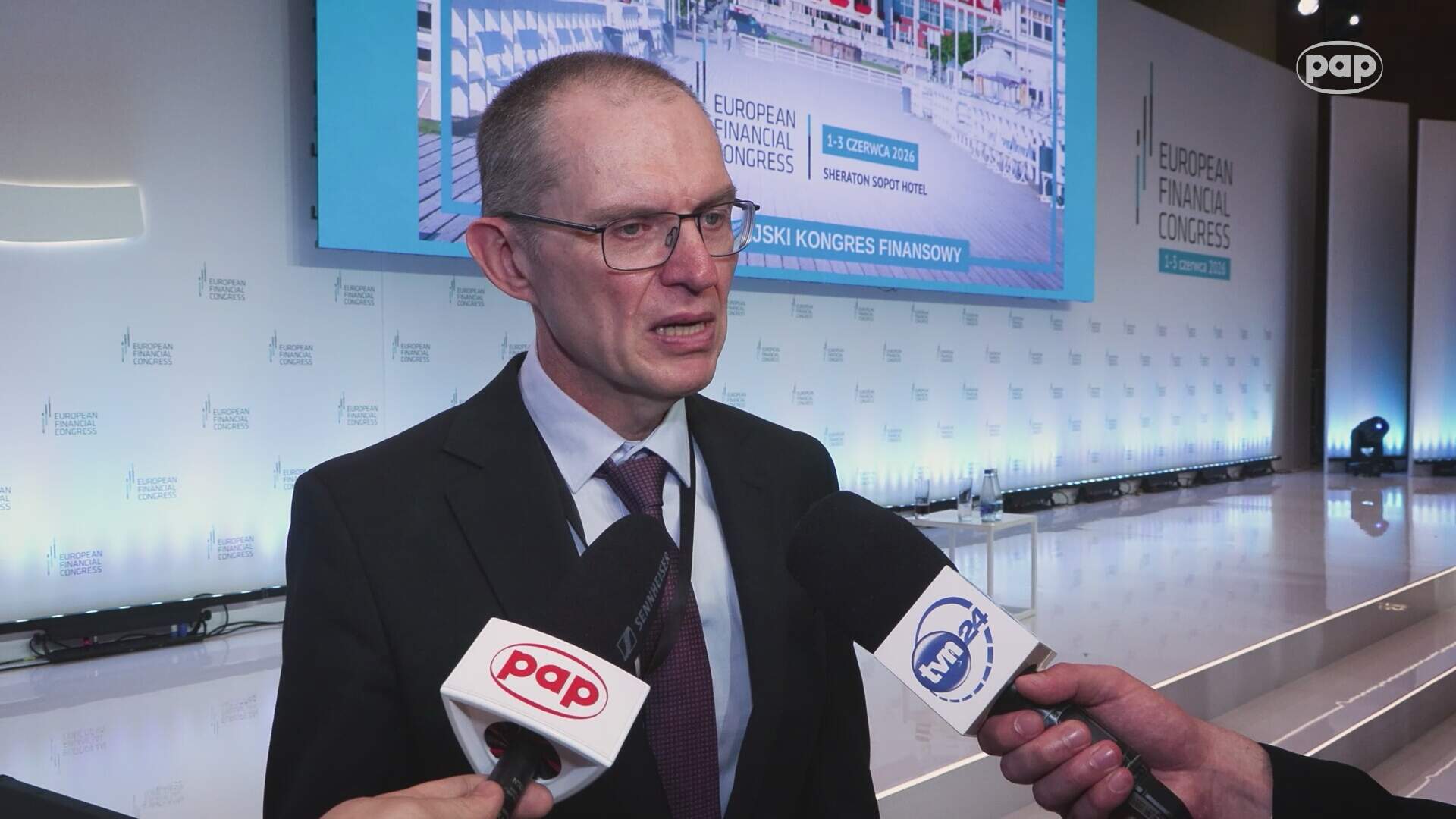 EKF/ Borusewicz i Poczobut wyróżnieni tytułem „Wizjonera”
