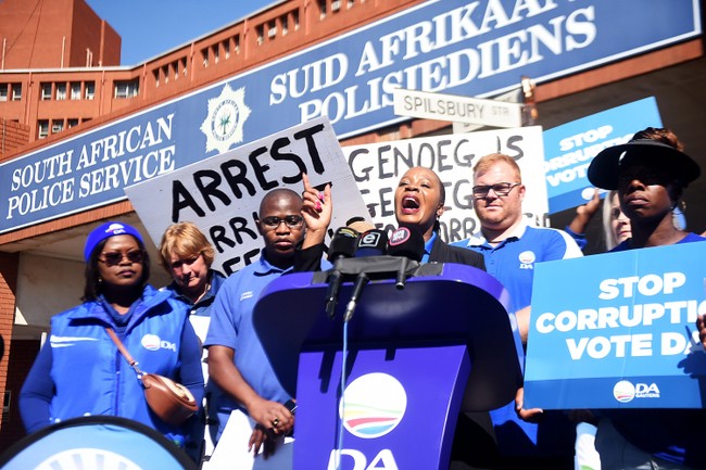 Private jet jaunt: Gauteng police launch corruption probe into former ...