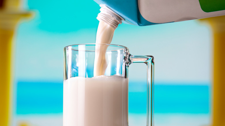 The difference between coconut milk and coconut cream