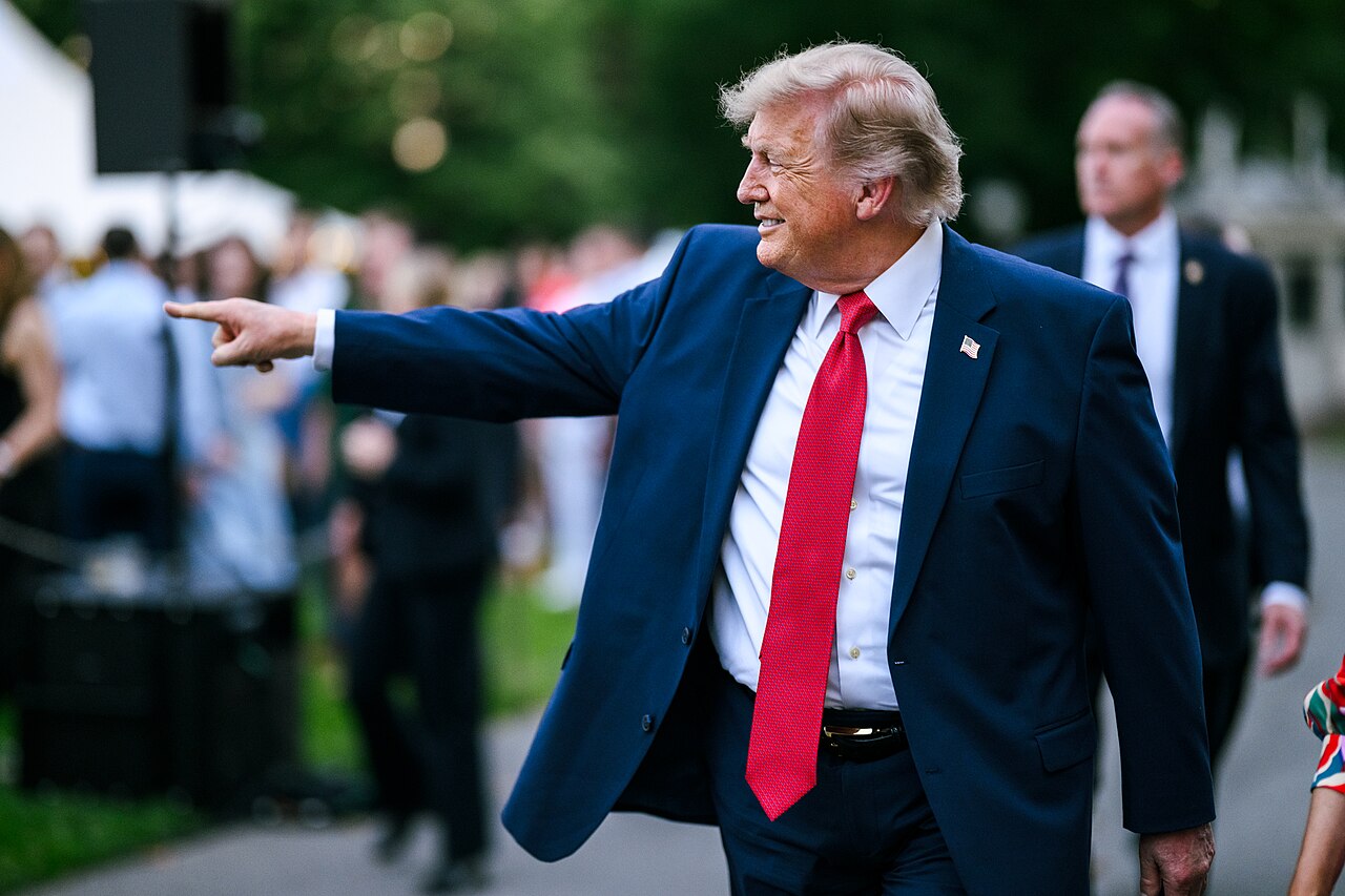 CNN doctor debunks Donald Trump's 'extreme intelligence' claim: 'It's a ...