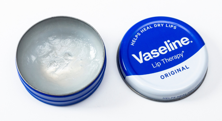 Vaseline isn't just for beauty, 7 clever household uses that can save ...
