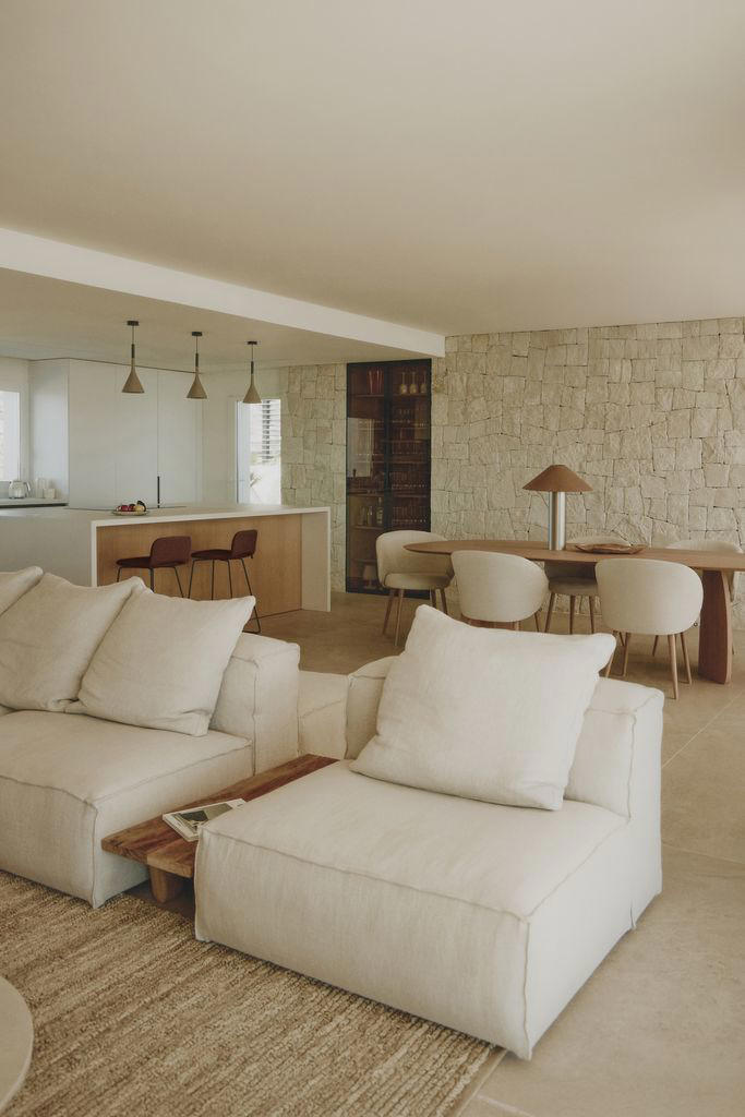 La decoración vuelve a lo natural: madera, lino y piedra para una casa ...
