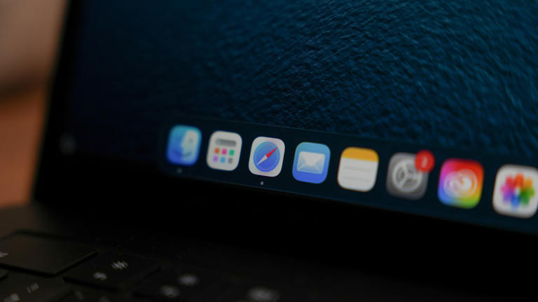 5 uncomfortable truths about Apple products