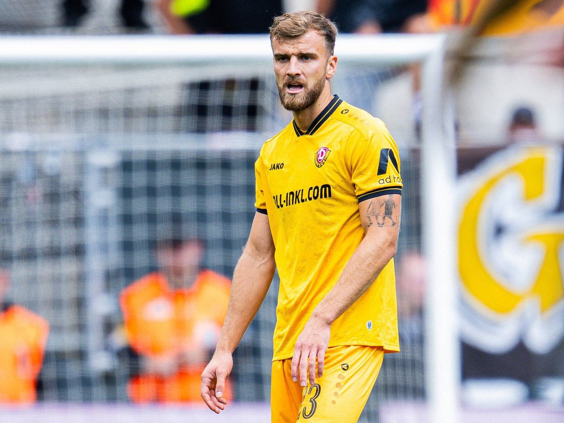 Dynamo-Dresden-Kicker Lars Bünning nach Hirnblutung operiert