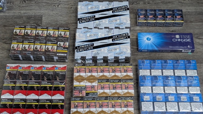 Sniffer dog finds £12k of illicit vapes and tobacco