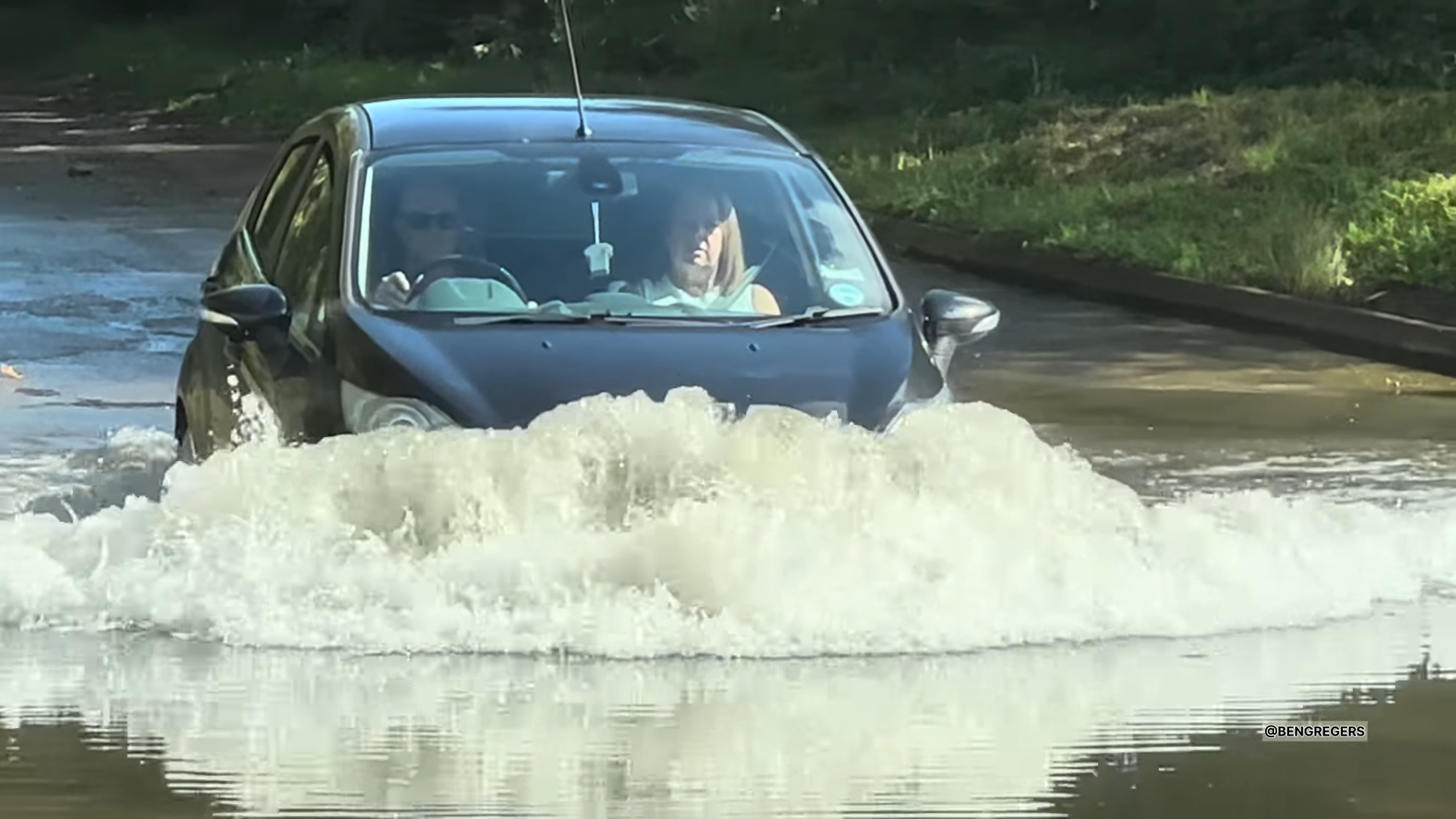 Brain dead people in hatchbacks think they are in a submarine, not a 70 ...