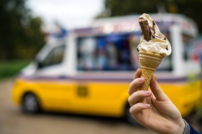 Inside Essex seaside hotspot where ice cream cones are still only 99p
