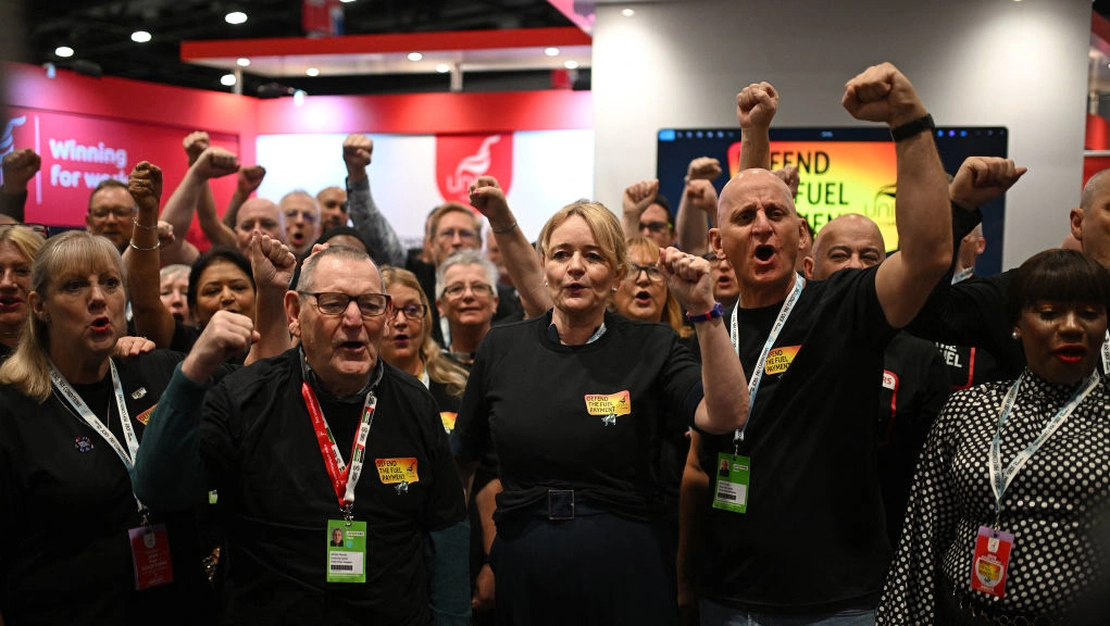 Poll shows Labour tied with Reform UK among union members