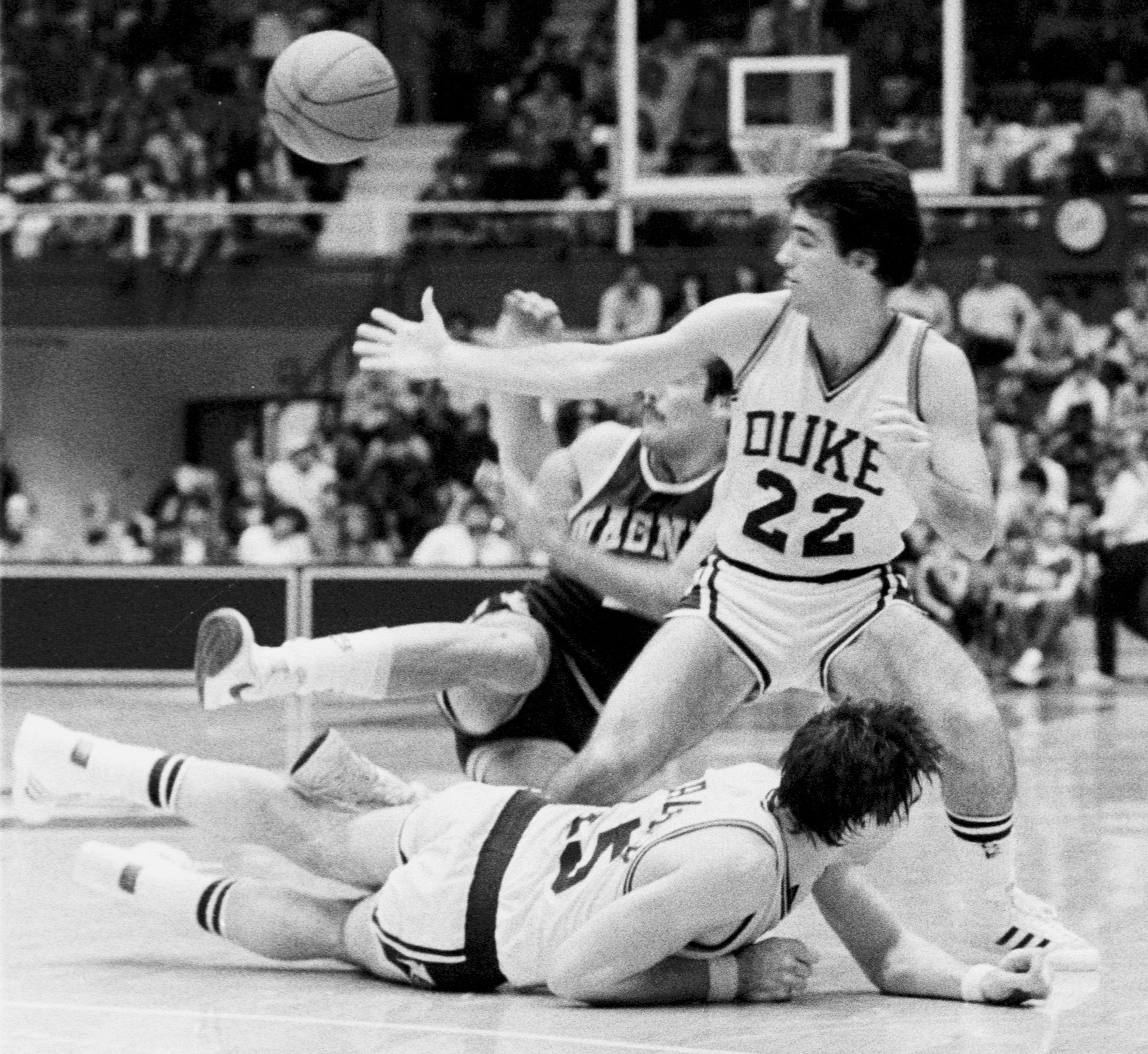 A look back as Jay Bilas eulogizes the late Tom Emma
