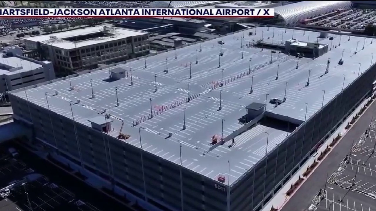 New parking deck opens at Atlanta airport