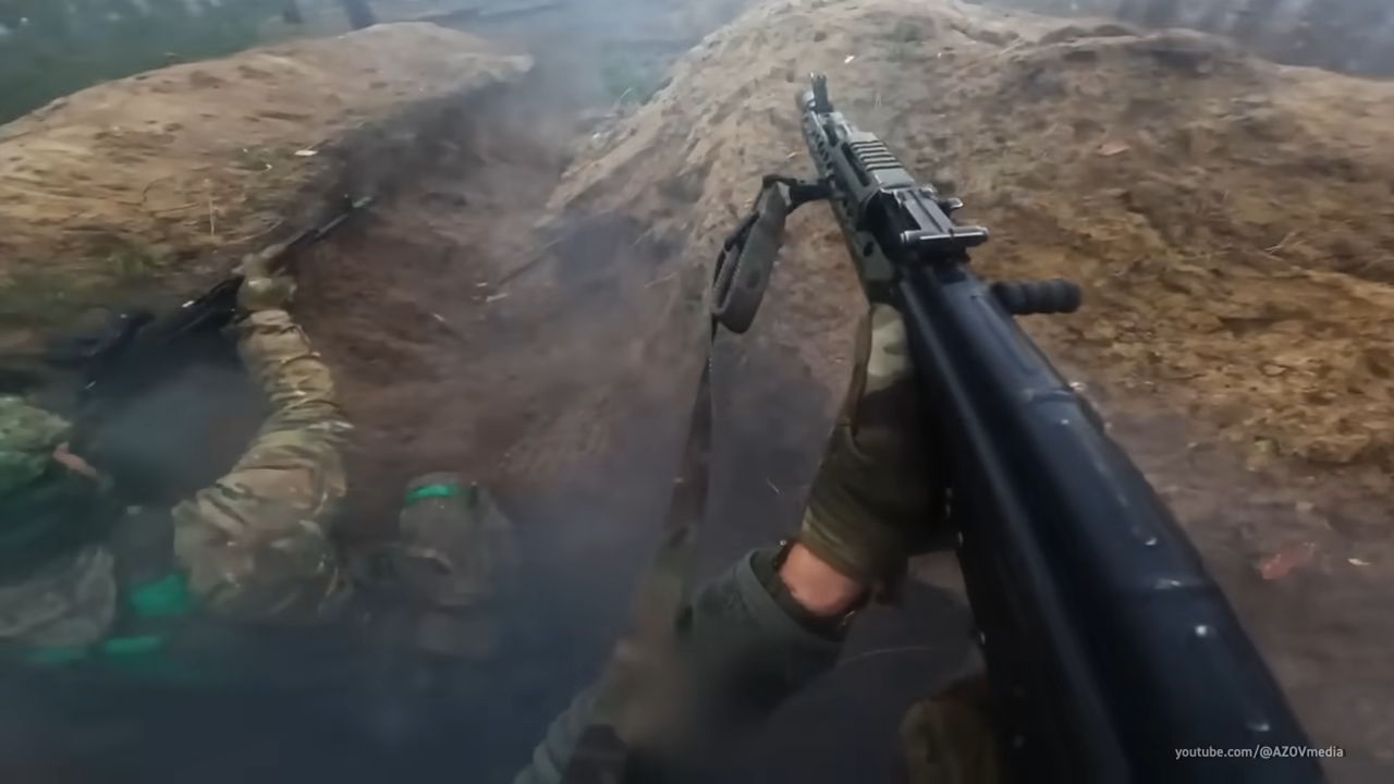 Watch how Russian AK-12 failed in combat while NATO's AR-15 dominated ...