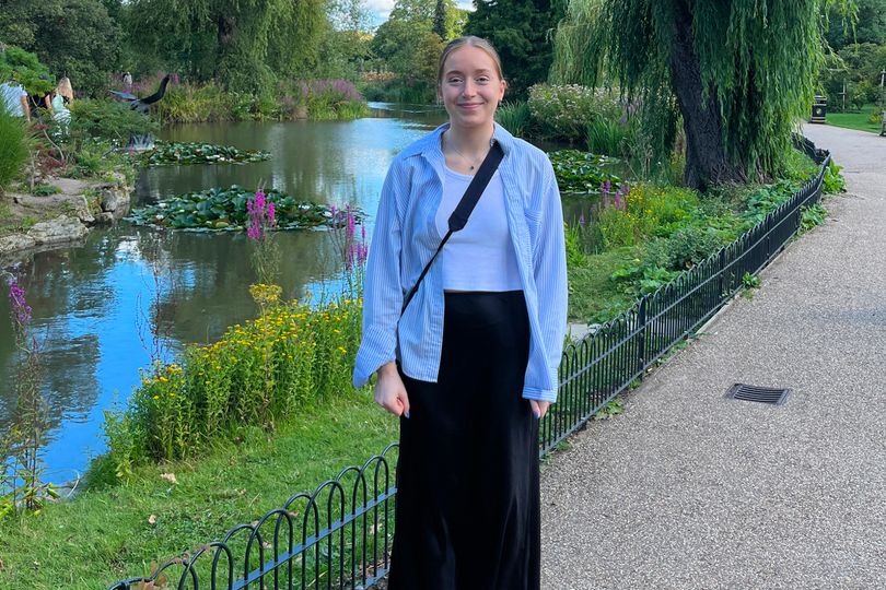 Mum of student who died in agony claims medics thought she was a time ...