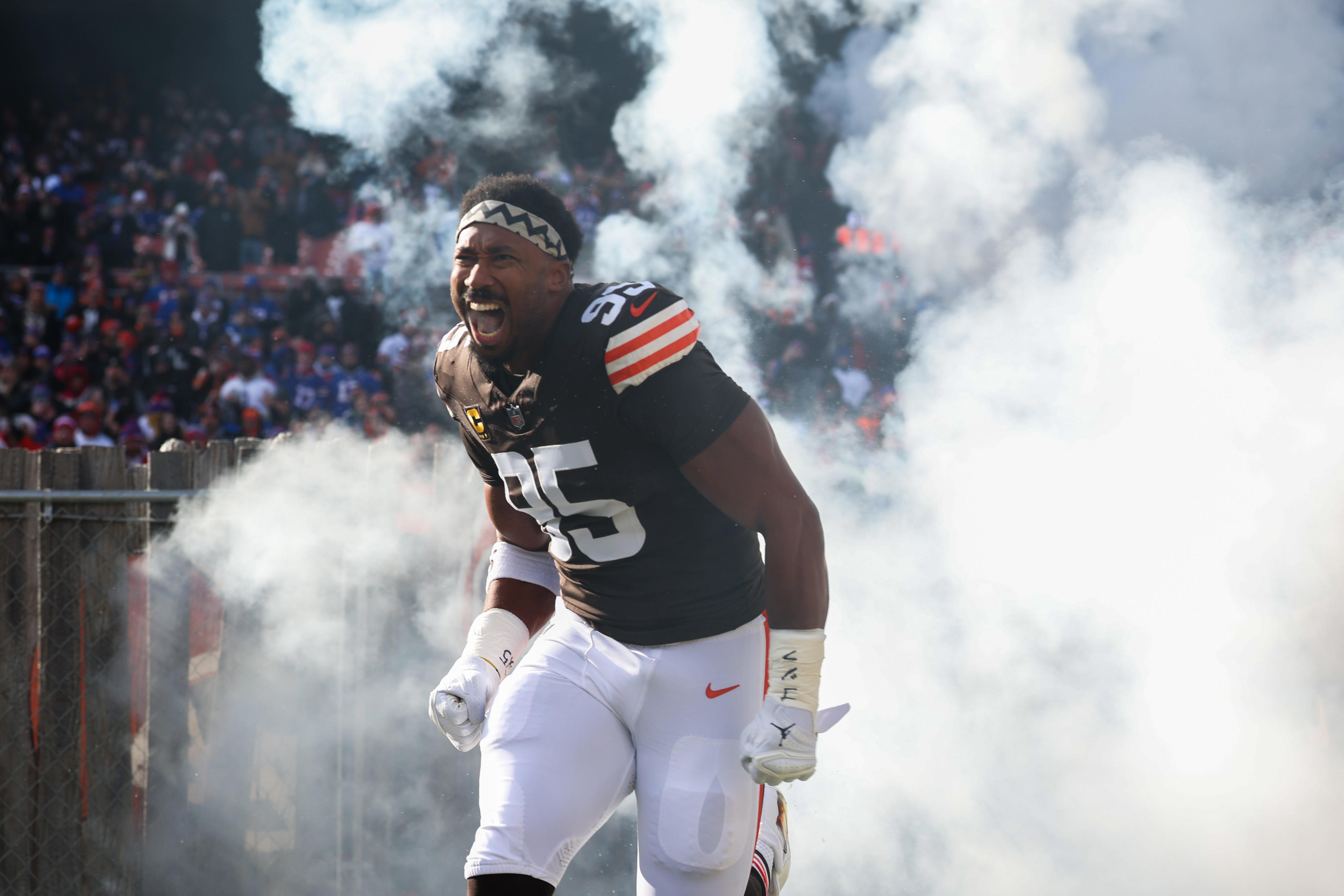 Trade rumors are linking the Rams to Browns star Myles Garrett