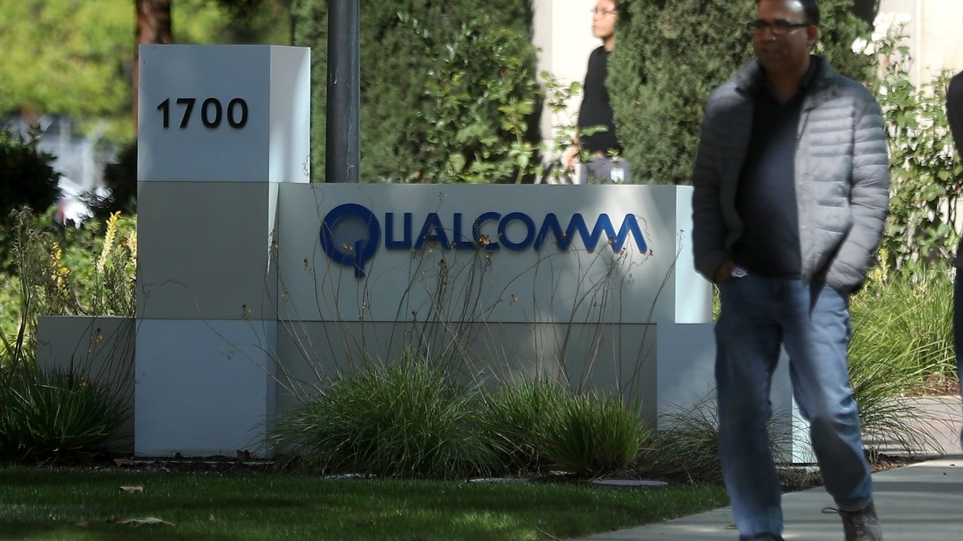Qualcomm stock’s 60% moment: Is this a generational entry point or a ...