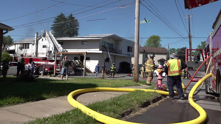 Former restaurant catches fire in Archbald