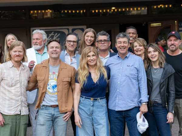 Friday Night Lights cast live fantasies 20 years later in Austin panel