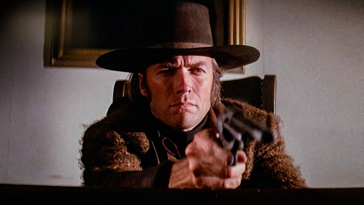 Clint Eastwood attacks the bad guys using the train | Joe Kidd