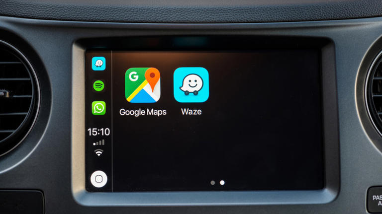 8 reasons Waze is better (and worse) than Google Maps