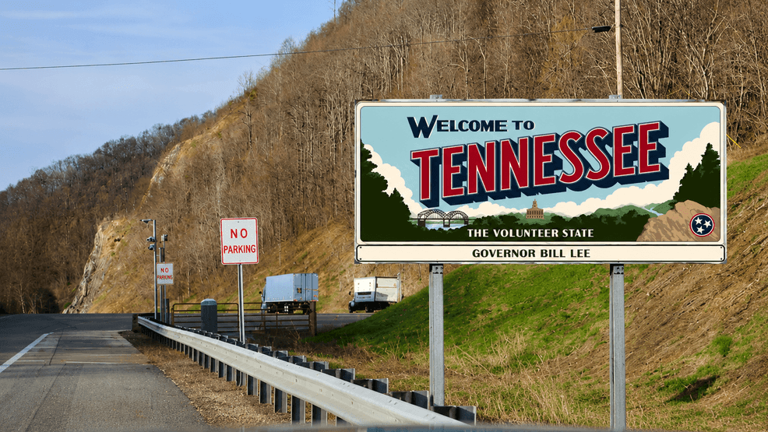Here's your sign: Tennessee unveils first new welcome sign design in ...