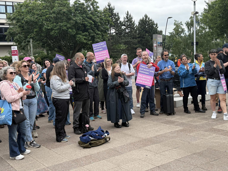 ‘Have to keep fighting’ - Strike action continues at Sheffield Hallam ...