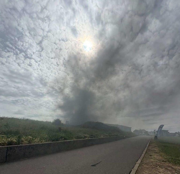 Black smoke seen coming from the Seaside Pub in Seaside Ave, on Sheppey