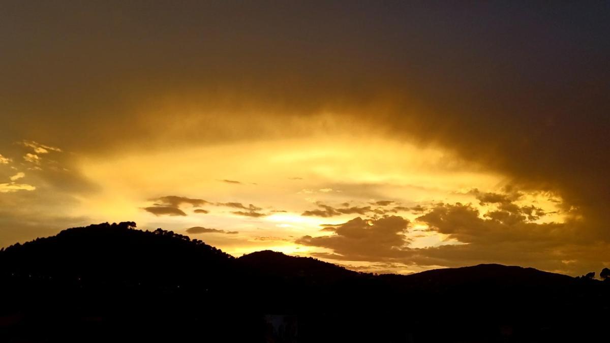 El destello del atardecer en Matadepera