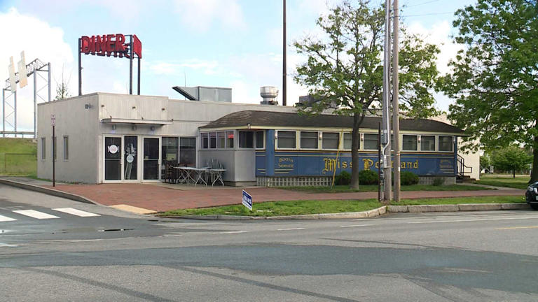 Portland police investigating hidden camera found in bathroom at local ...