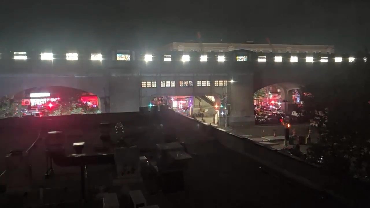 Sunnyside man killed in apartment building fire that left another ...