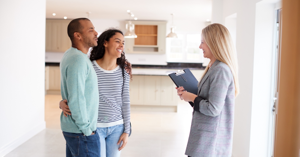 8 easy strategies realtors swear make a big difference when selling